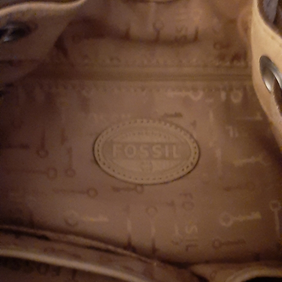 Fossil | Bags | Fossil Leather Bucket Purse | Poshmark